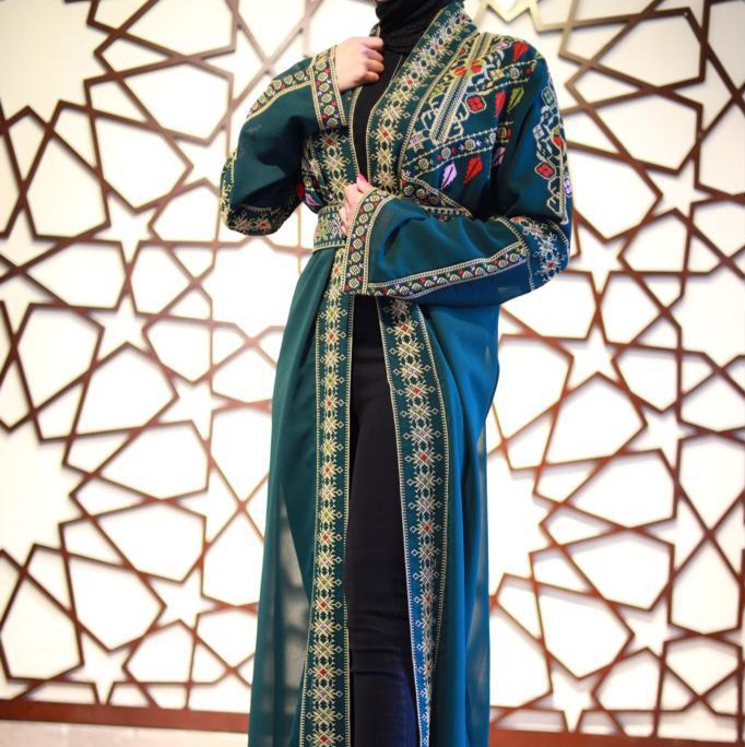 Palestinian Thobe – Preserved Identity